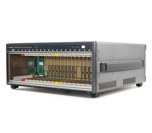 PXIe Chassis: 18-slot, 3U, 24 GB/s, Gen 3 | Keysight