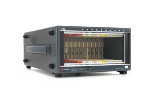 M9010A PXIe Chassis: 10-slot, 3U, 24 GB/s, Gen 3 | Keysight