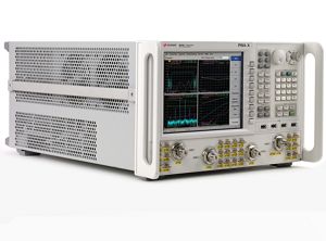 テクニカルサポート: N5244A PNA-Xマイクロ波ネットワーク・アナライザ、 43.5 GHz [Discontinued ...